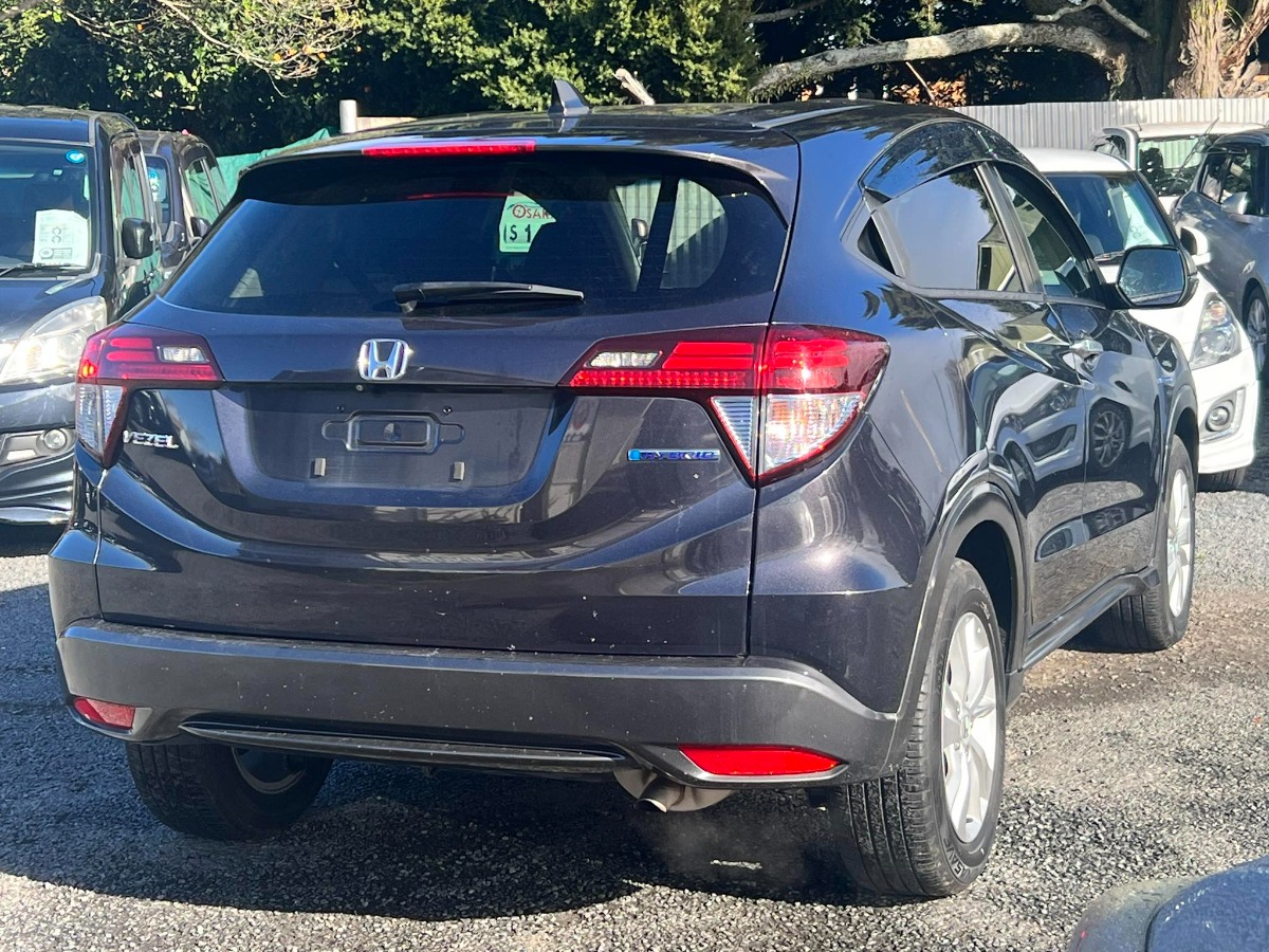 2015 Honda Vezel HV X | Osaka Carz